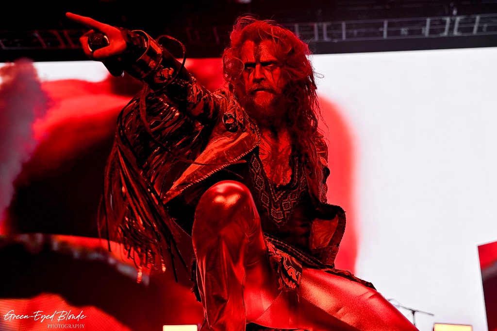 ZOMBIE & COOPER FREAKS on PARADE TOUR